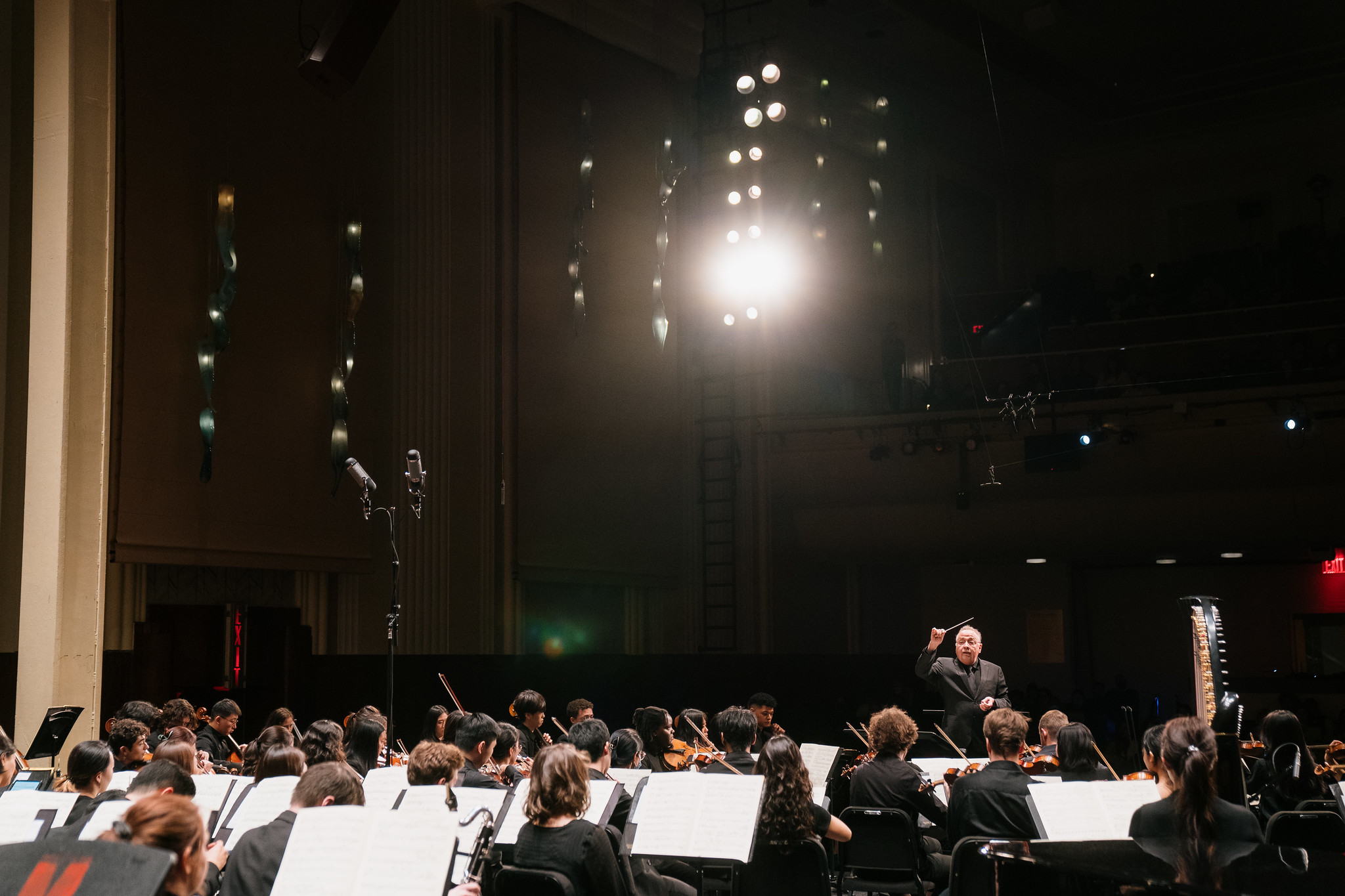 MSM Symphony Orchestra conducted by George Manahan featuring Sonya Shin ...